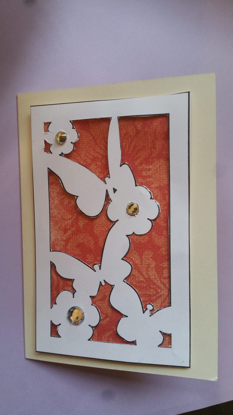 Paper cutting in 10 minutes - Just Us Crafting